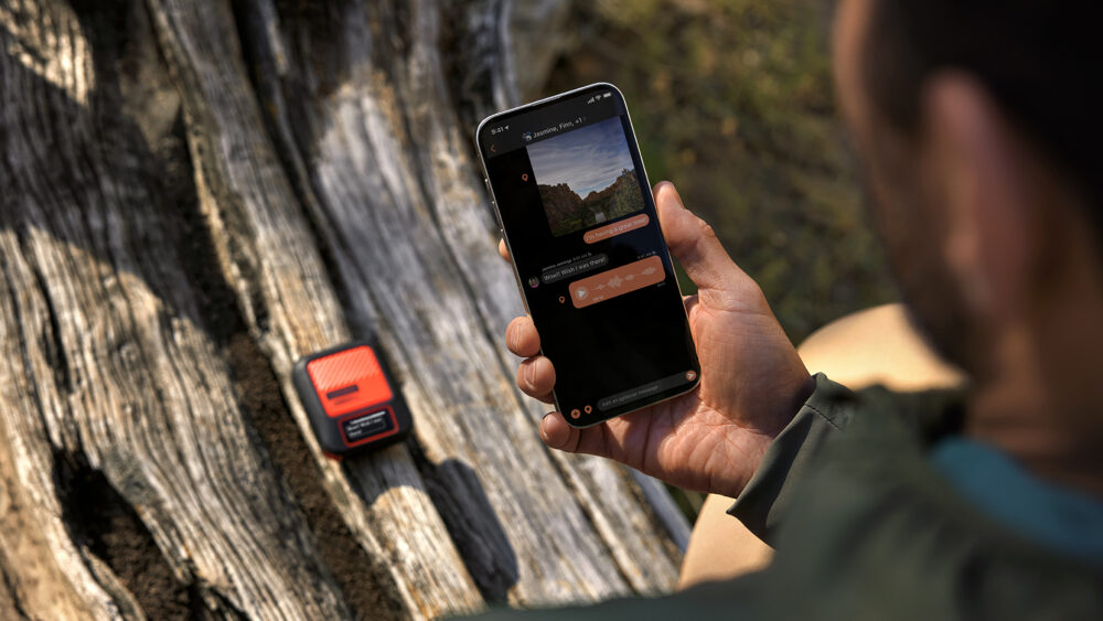 Garmin inReach Messenger Plus offers off-grid photo, audio texting ...