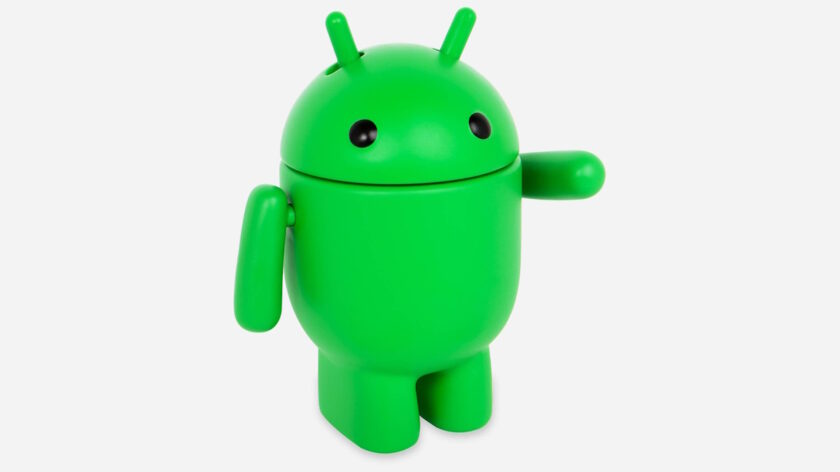 Here's your chance to buy the new glow-in-the-dark Android figurine ...