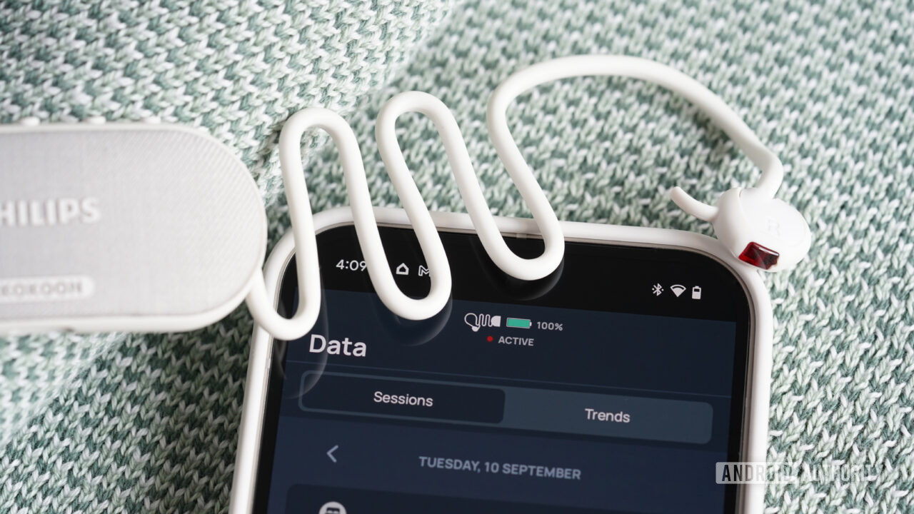 Philips Sleep Headphones with Kokoon review - Android Authority