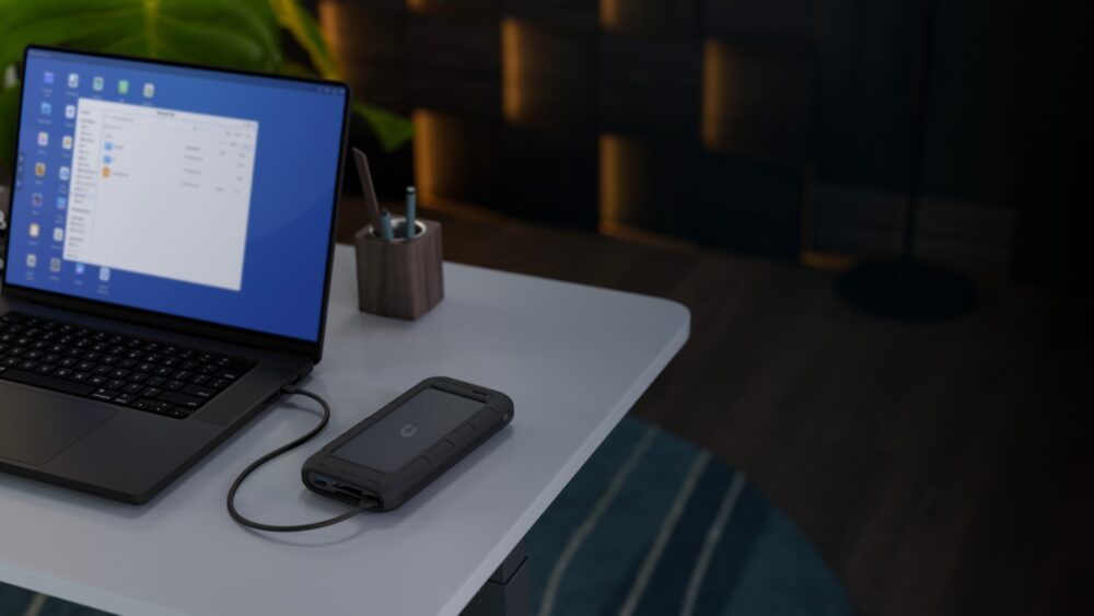 This NAS drive combines the functionality of NAS and the portability of ...