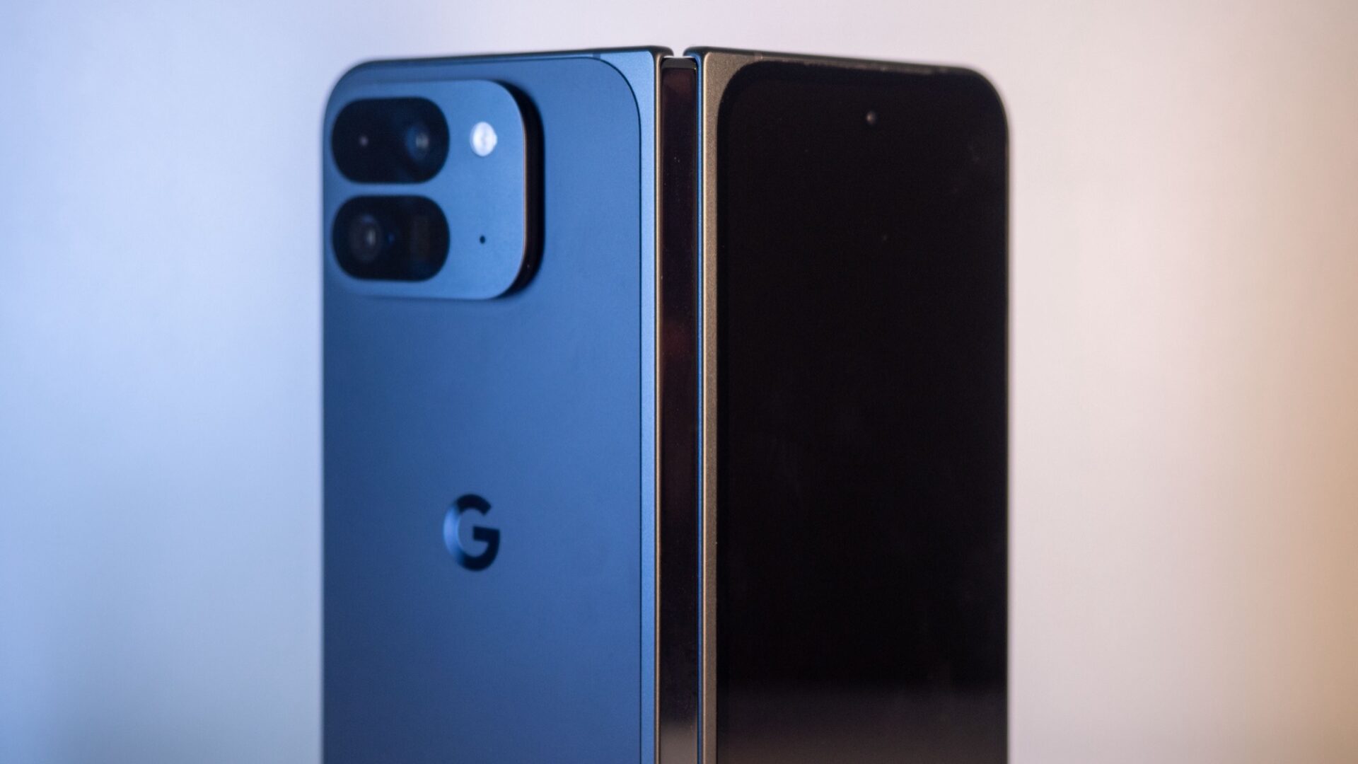 Samsung could learn a thing or two from the Pixel 9 Pro Fold's 'phone ...