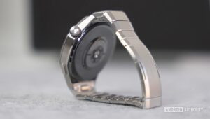 HUAWEI Watch GT 5 Pro review: Better than a Pixel Watch or Galaxy Watch?