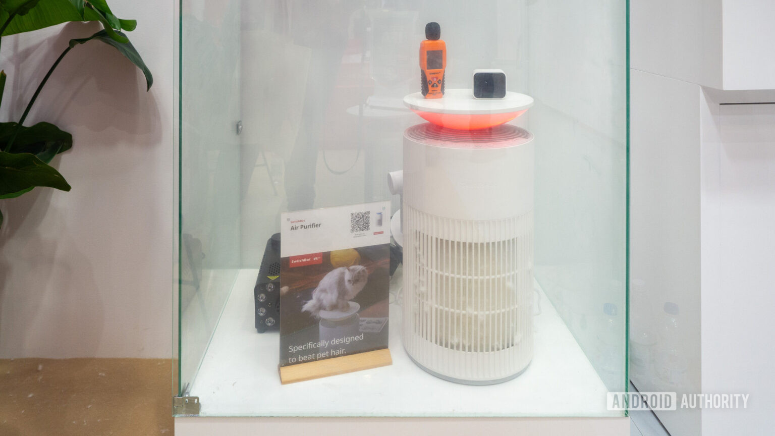 As an asthmatic person, I love seeing 'hidden' air purifiers in regular ...