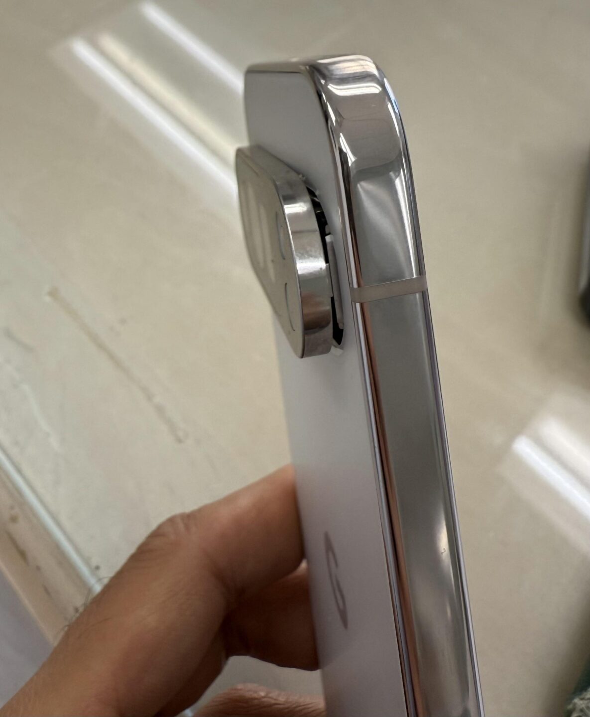 This Pixel 9 Pro's camera bar is popping off, literally - Android Authority