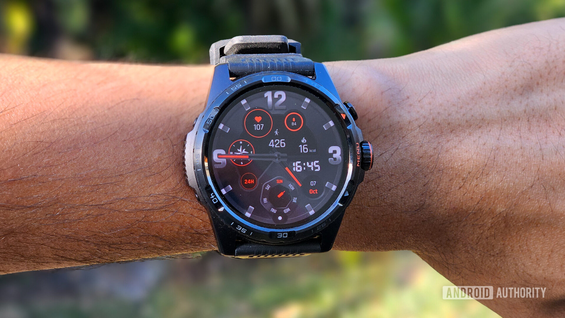 Mobvoi keeps pushing to stay in the Wear OS race with the new TicWatch ...