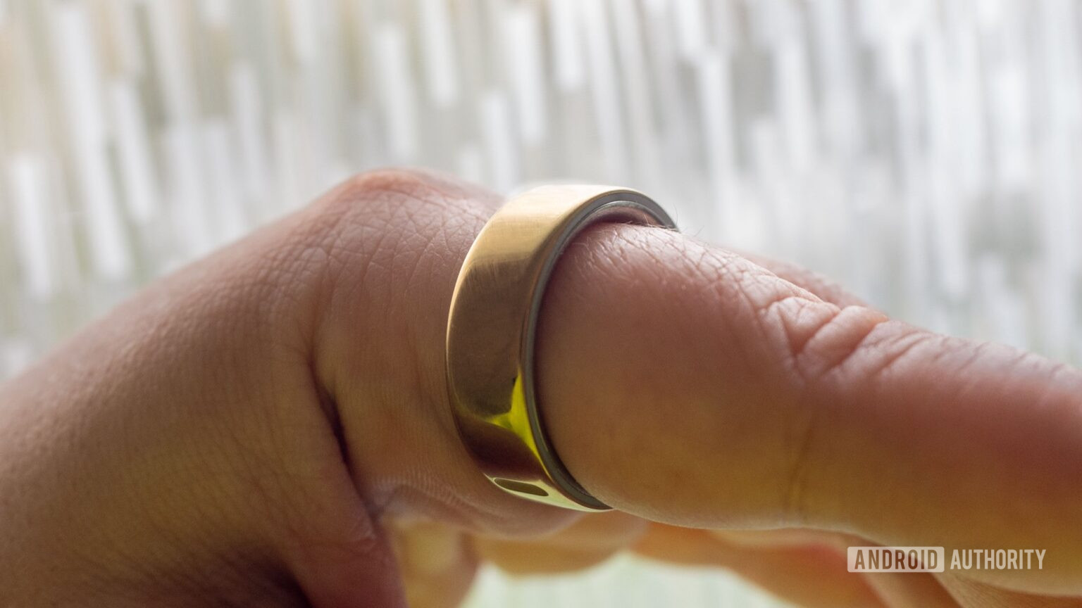 Oura Ring 3 and 4 are now getting a new Symptom Radar feature that ...