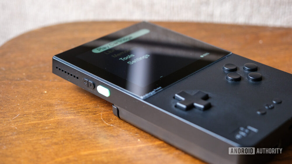 Analogue Pocket review: I'm having more fun with it than any mobile game