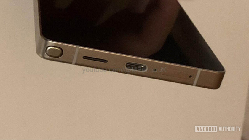 Exclusive: More leaked photos of the Samsung Galaxy S25 Ultra - Android ...