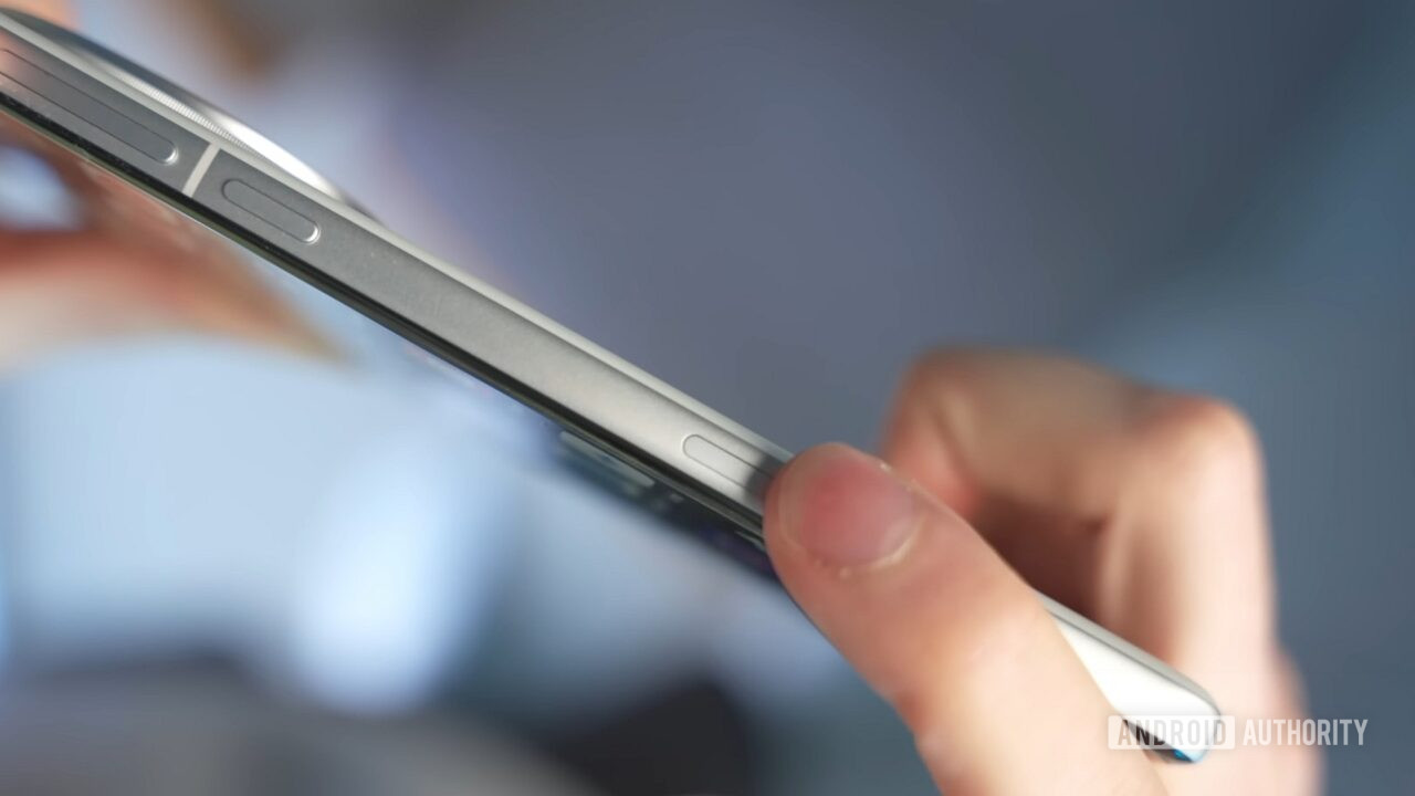 The OPPO Find X8 Pro is an Ultra Android flagship in all but name