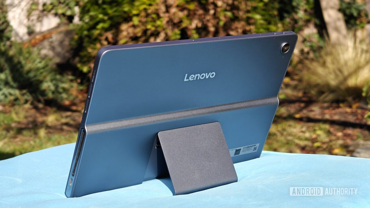Lenovo Tab Plus review: More exciting than any iPad or Galaxy Tab I’ve used
