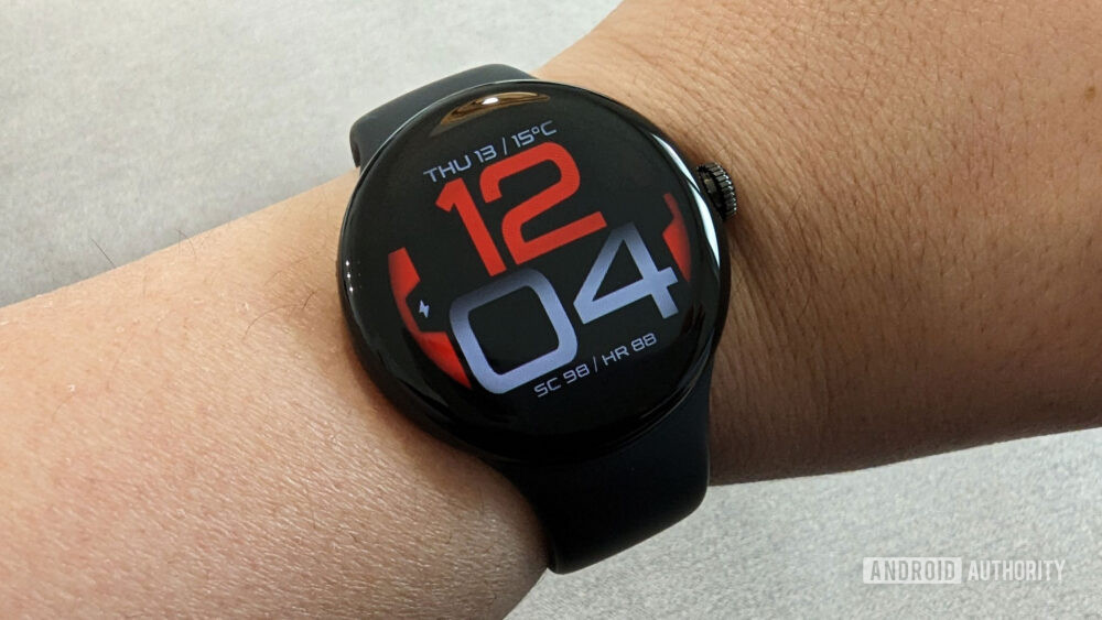 Wear OS 5 has killed Facer, Pujie, WatchMaker, and all watch face ...