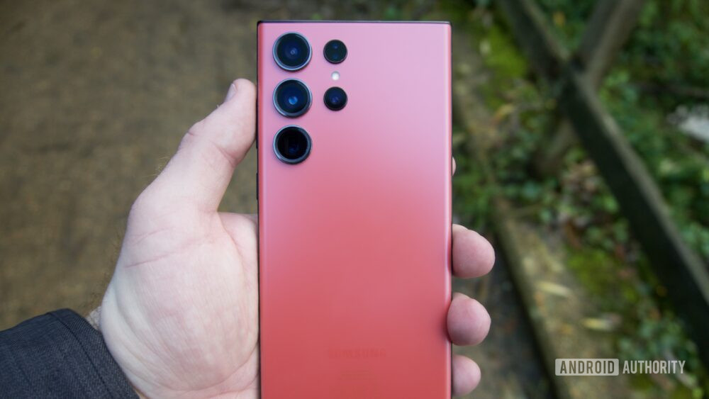 Galaxy S23 owners say Samsung did them dirty by leaving out this ...