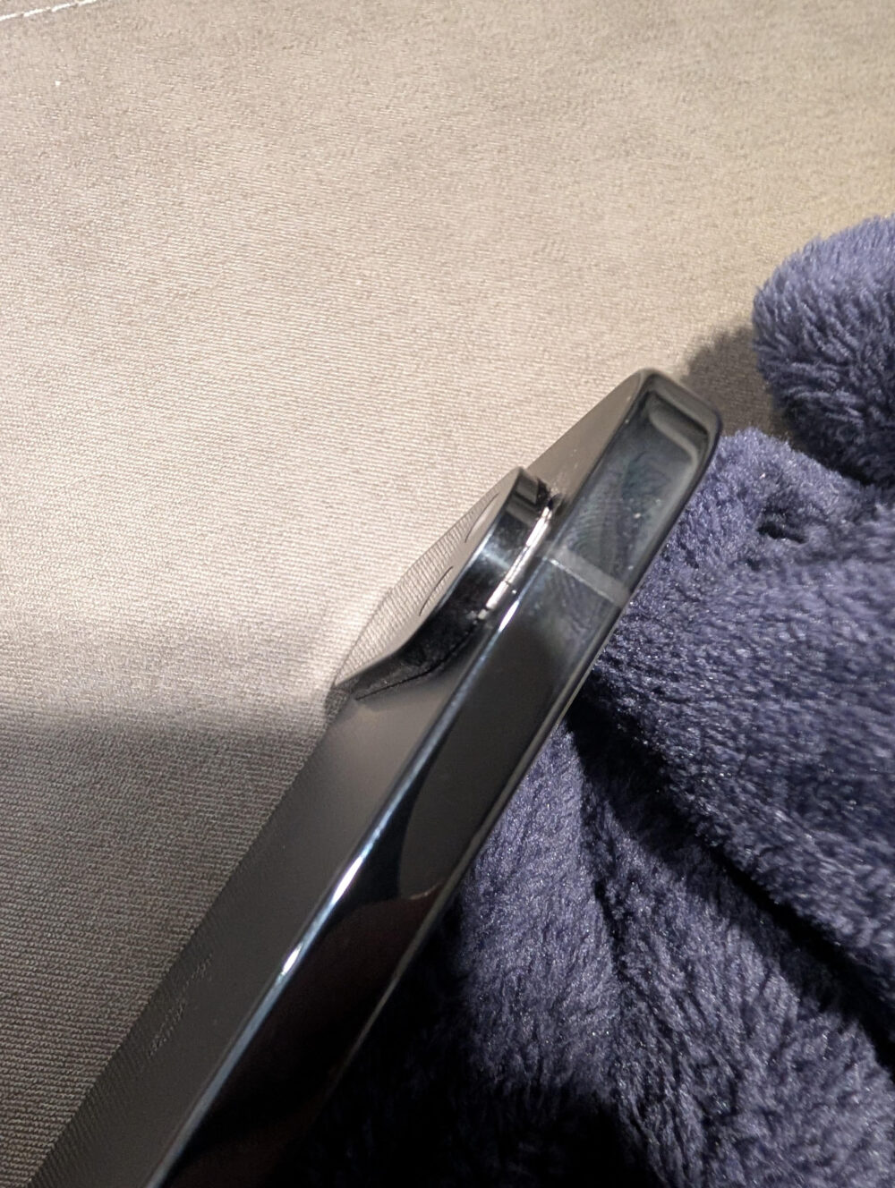 Google Pixel 9 Pro camera bar fault strikes again - Android Authority