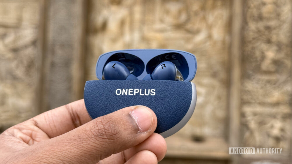 OnePlus earbuds could soon make Spotify access seamless