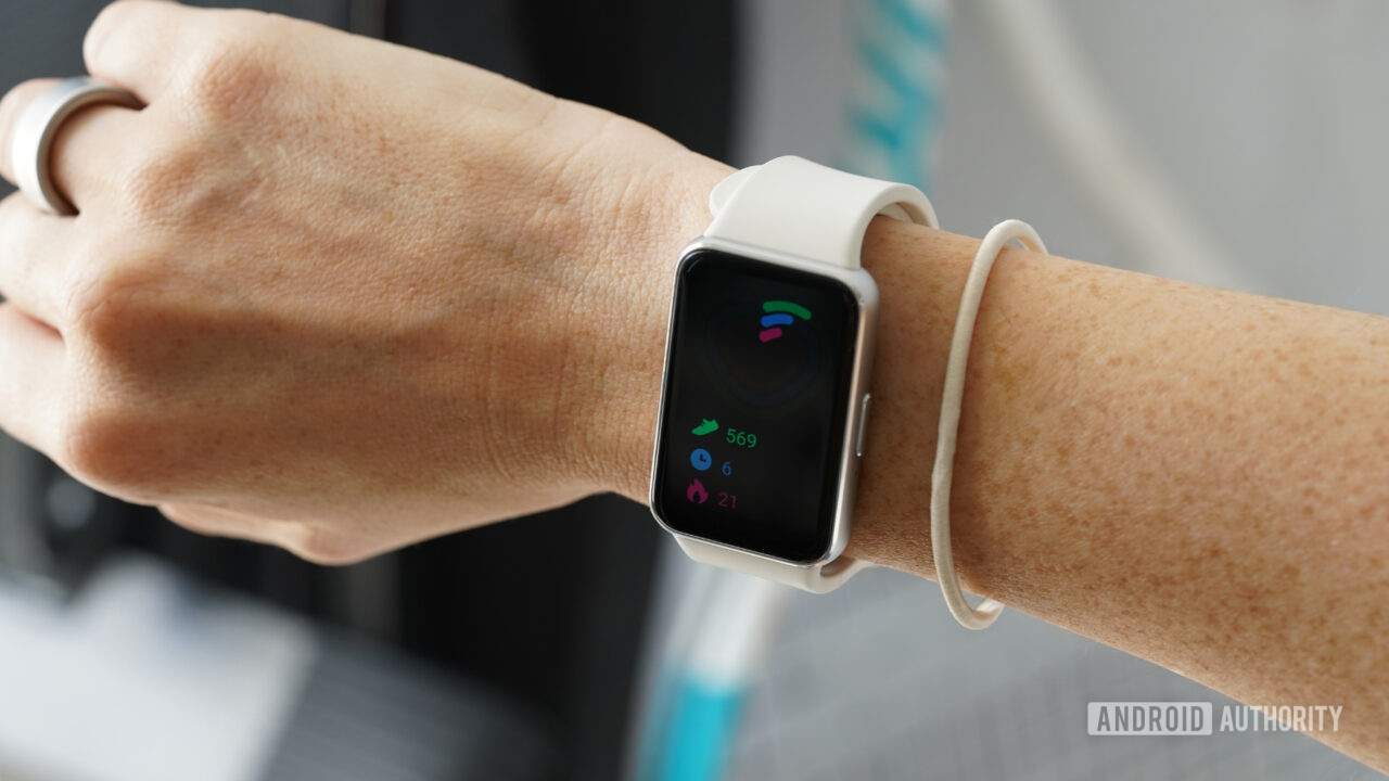 Samsung Galaxy Fit 3 review: The comeback kid of Samsung's watch family