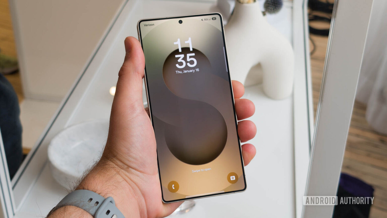 How to take a screenshot on the Samsung Galaxy S25 phones - Android ...