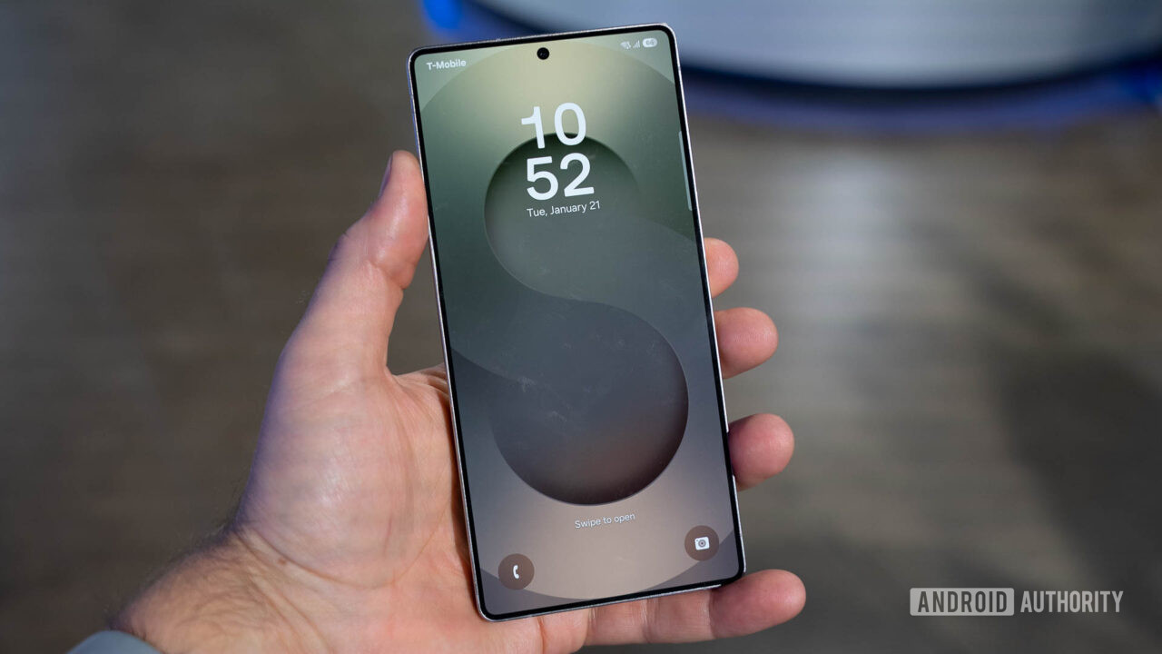 Download the Samsung Galaxy S25 wallpapers here! - Android Authority