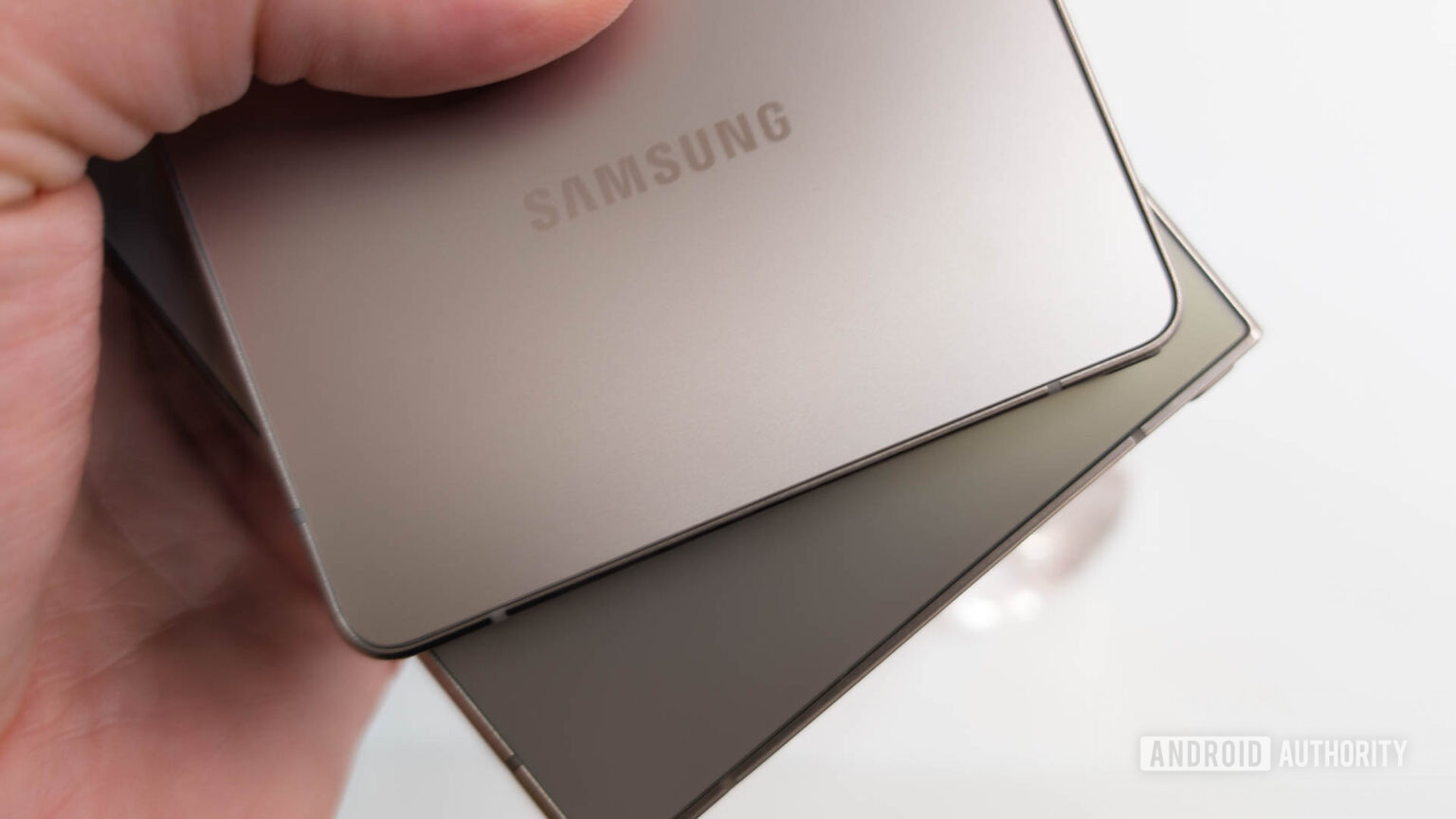 The Galaxy S24 Ultra's sharp corners can rip a hole in your jeans