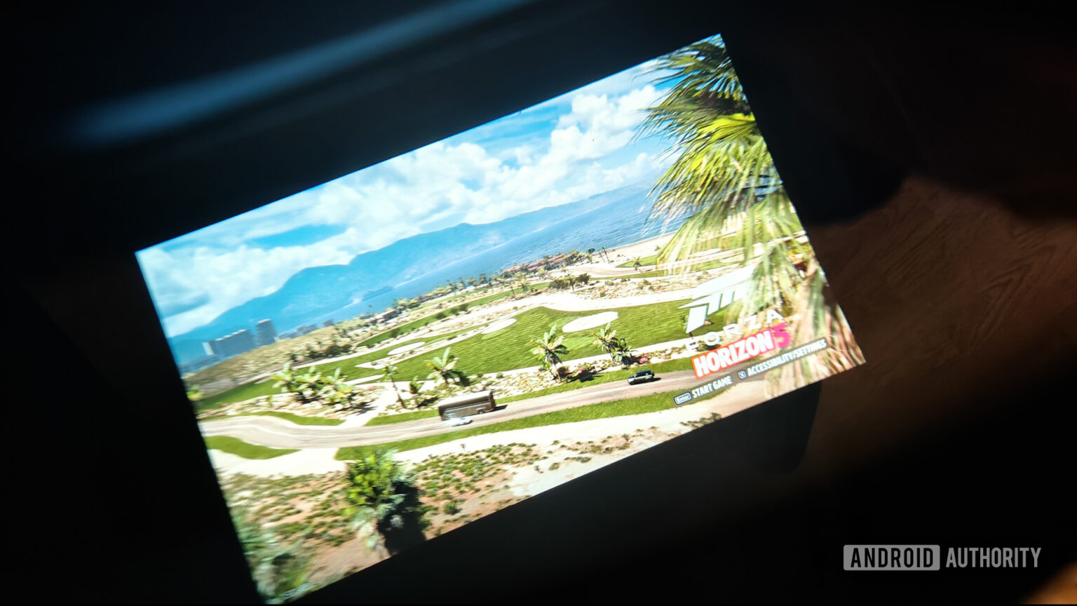 TECNO Pocket Go hands-on review: A new vision for portable Windows gaming