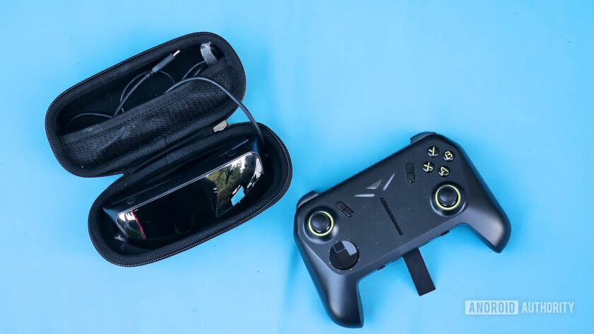 TECNO Pocket Go hands-on review: A new vision for portable Windows gaming