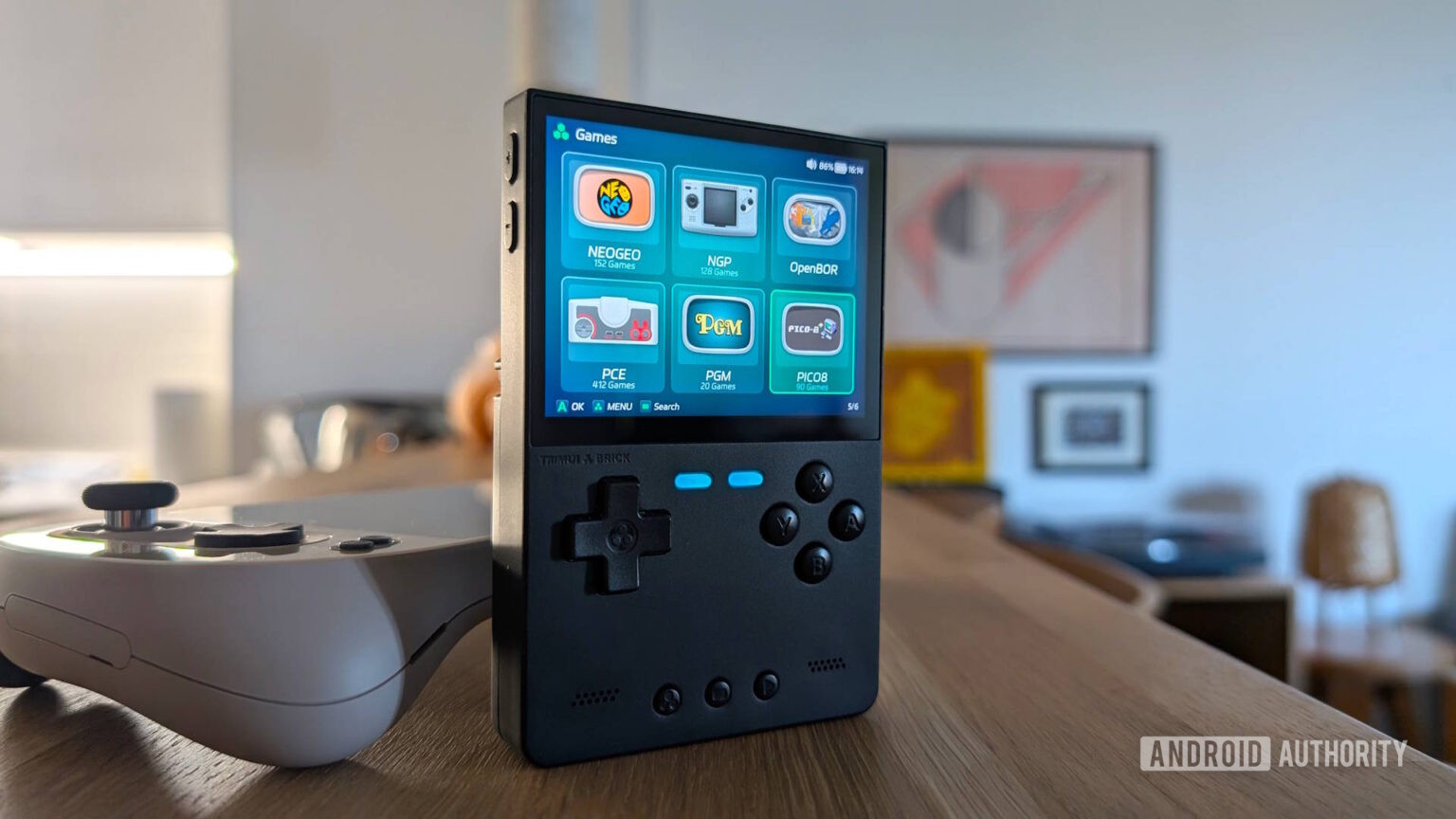 Android vs Linux for gaming handhelds: My thoughts after trying both ...