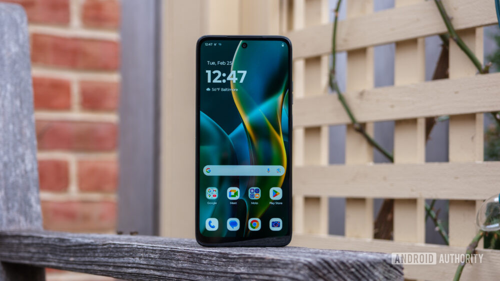 Survey reveals the worst Android phone to buy this month - Android ...