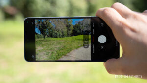 Let's rank all the Android phone camera apps from worst to best