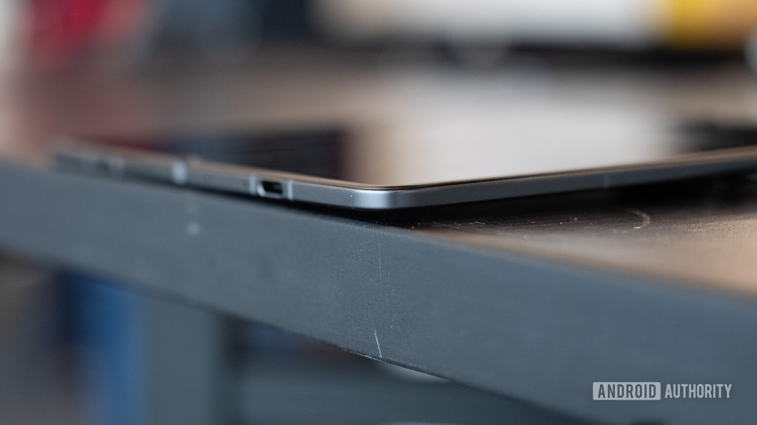 We held the world’s thinnest foldable phone next to the Pixel 9 Pro ...