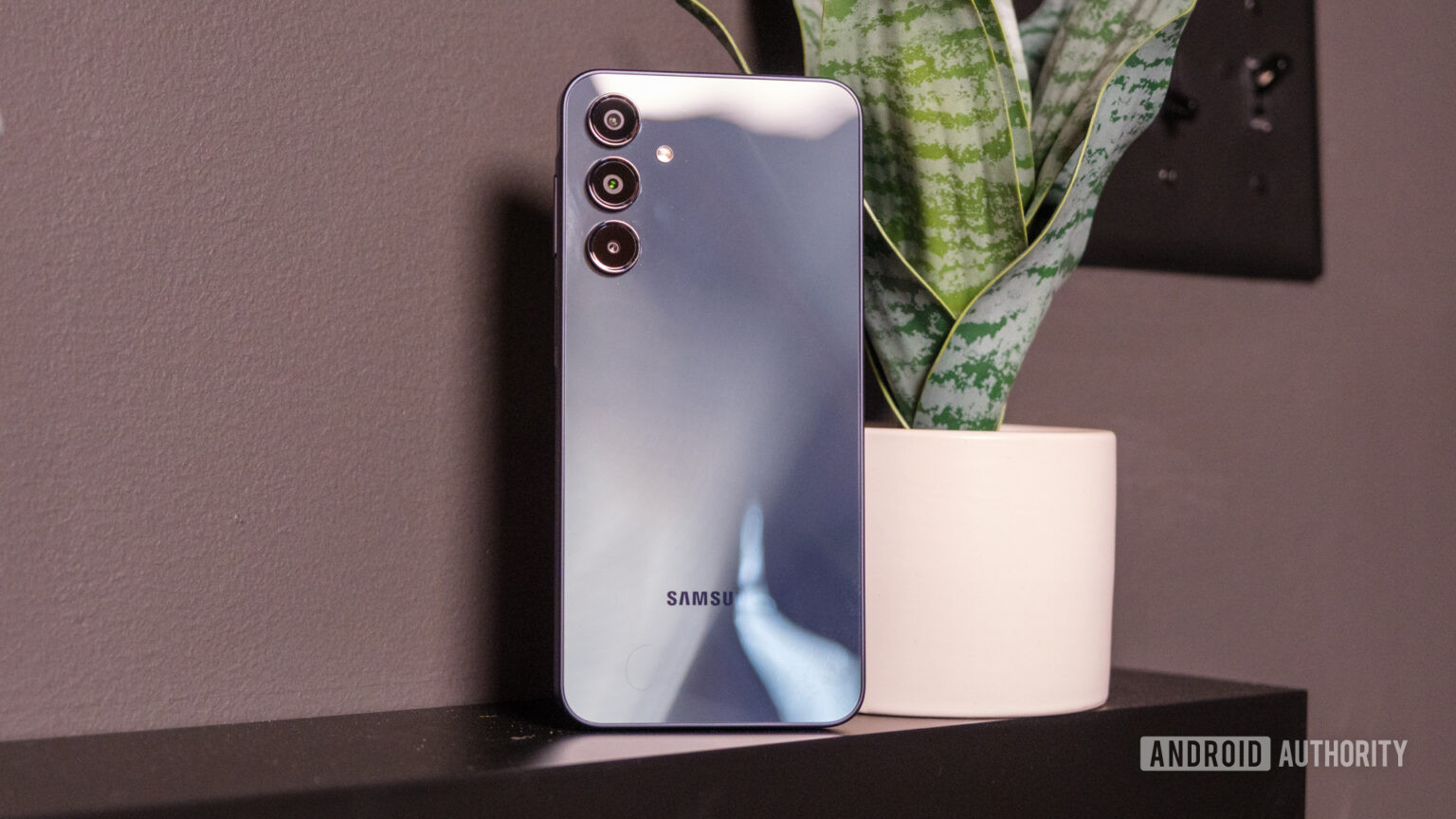 Galaxy A16 5G, 2025’s best-selling Android phone, gets One UI 7