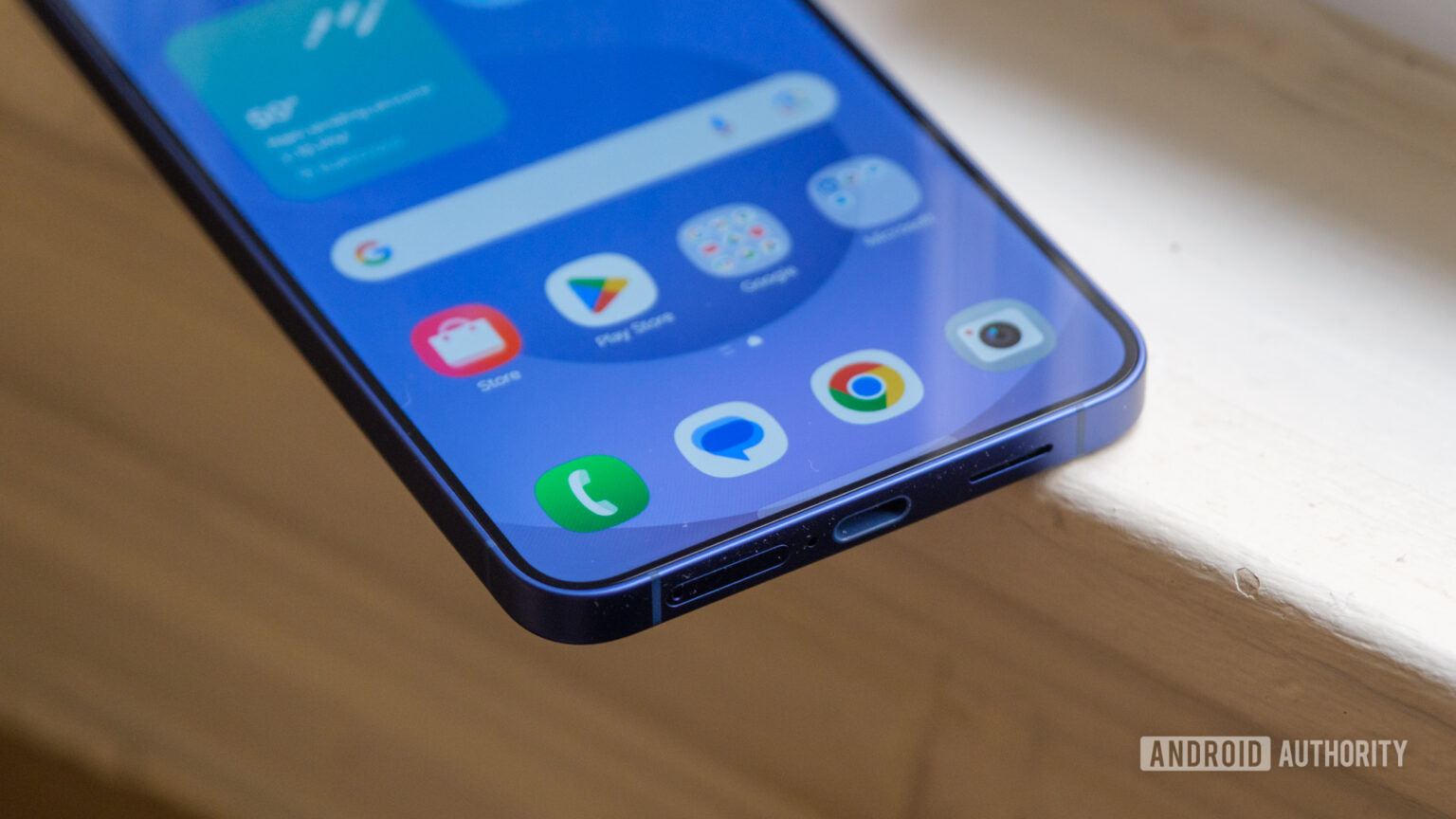 Samsung brings missing Galaxy AI features to the Galaxy S25