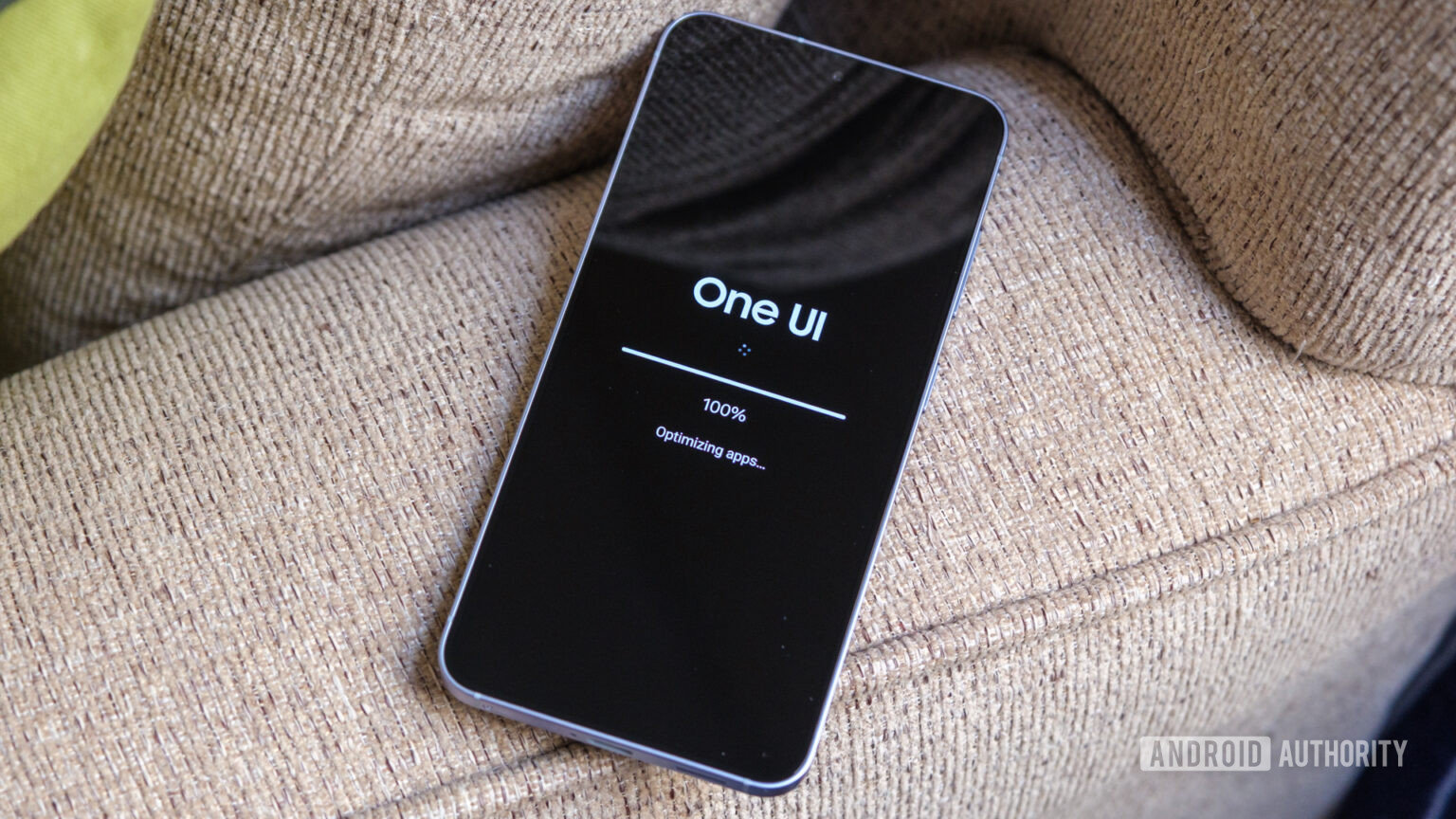 Here's how long seamless updates take on the Galaxy S25 series