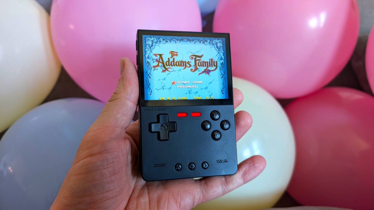 TrimUI Brick review: My new everyday carry handheld - Android Authority