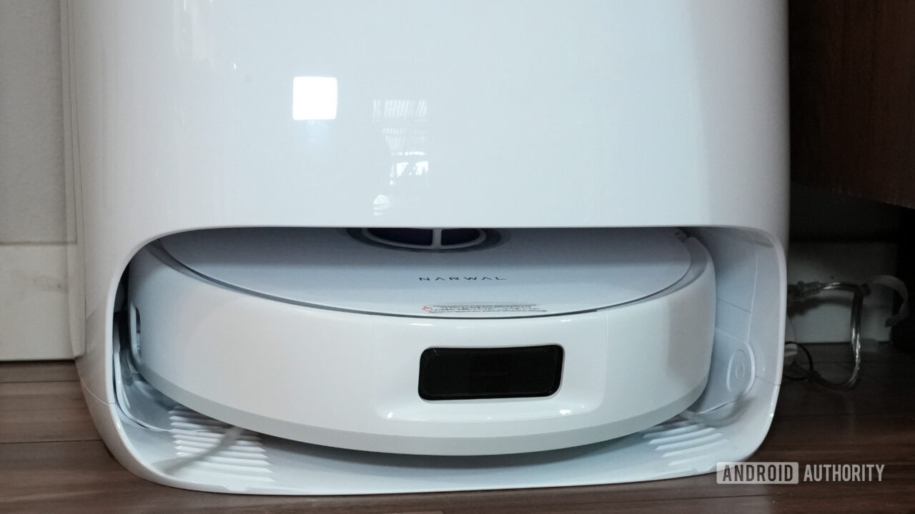 Deals: Get a great Narwal robot vacuum for as low as $260! - Android ...