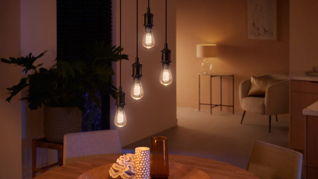 Save 45% on this retro Philips Hue Smart 60W ST19 smart light - Android ...