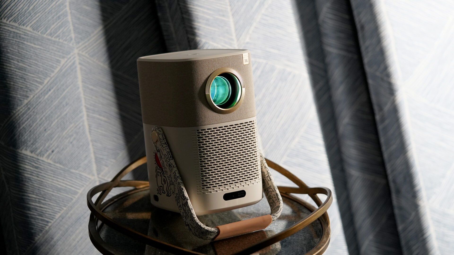 Yaber L2s projector hits new record-low price at just $139.99 - Android ...