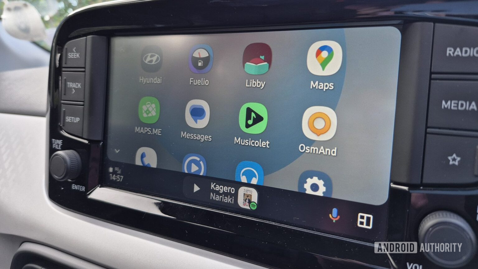 Music lovers aren't happy with Android Auto’s refreshed interface ...