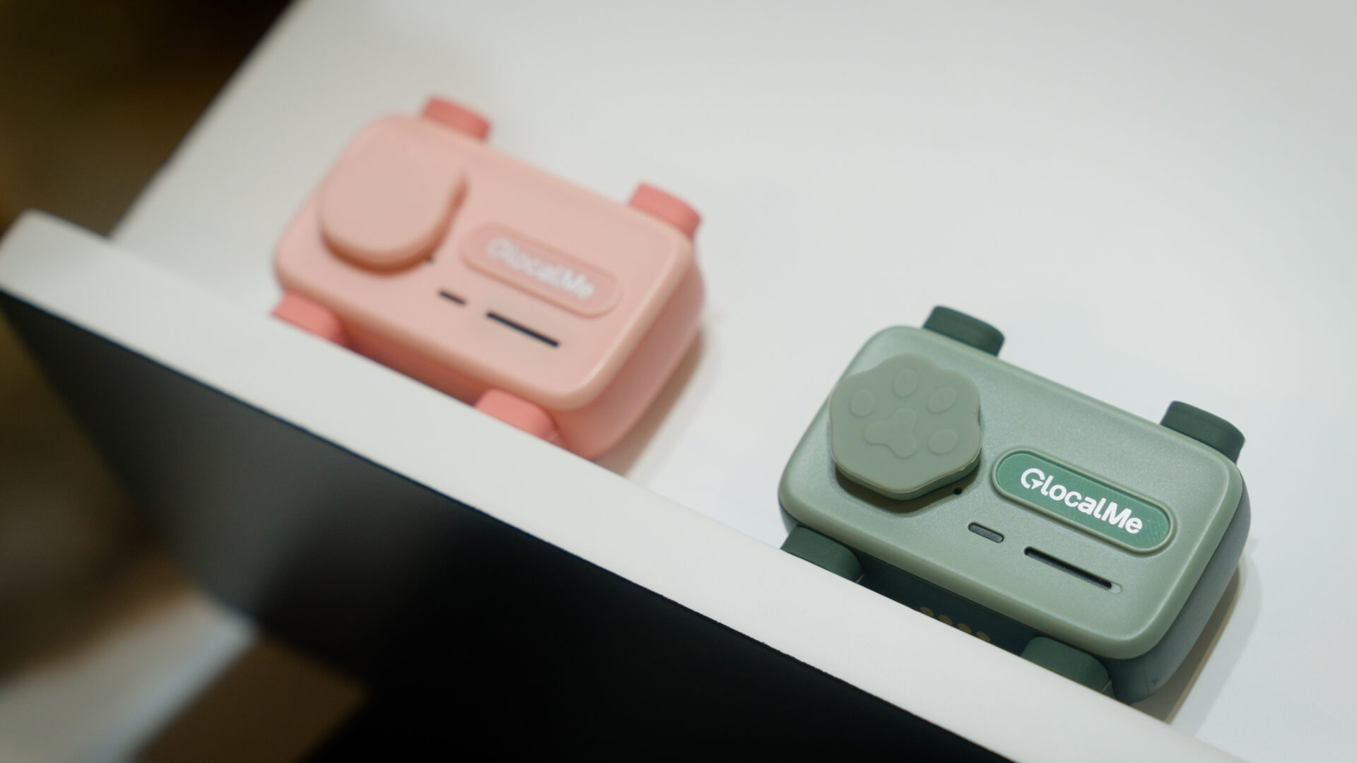 The world’s first 'smartphone for pets' launched at MWC 2025 - Android ...
