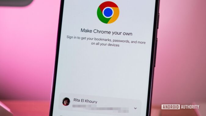 This trick lets me switch between multiple Google accounts on Chrome mobile
