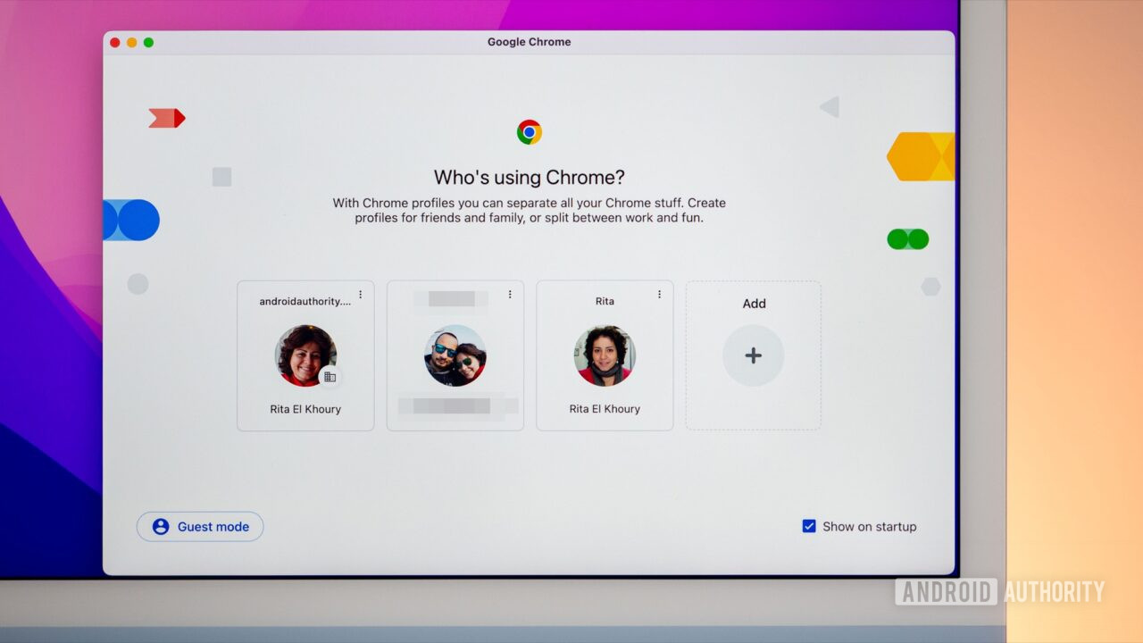 This trick lets me switch between multiple Google accounts on Chrome mobile