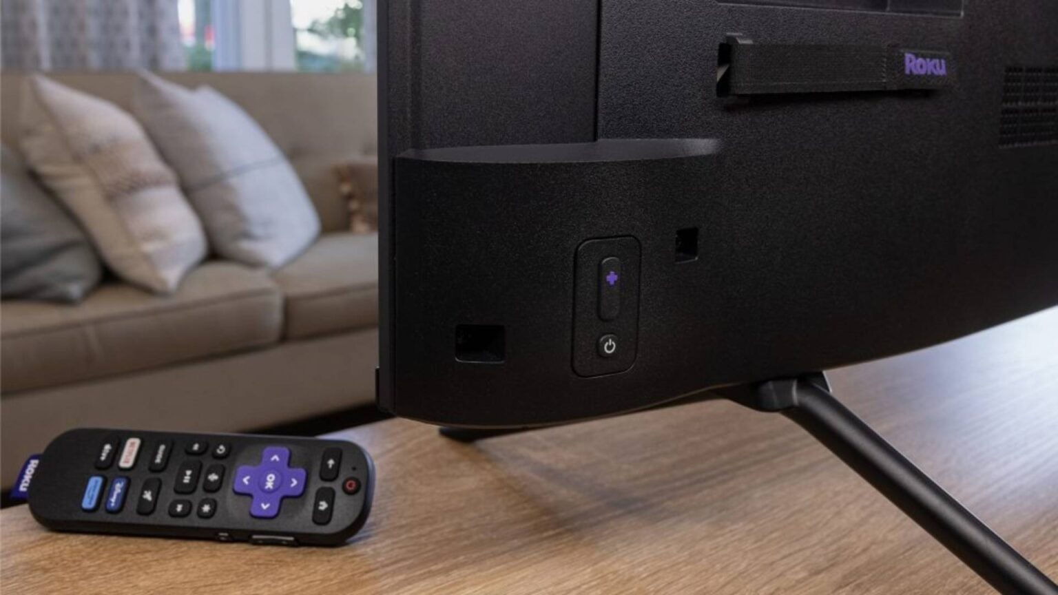 Roku's new streaming sticks solve two common issues with a compact and ...
