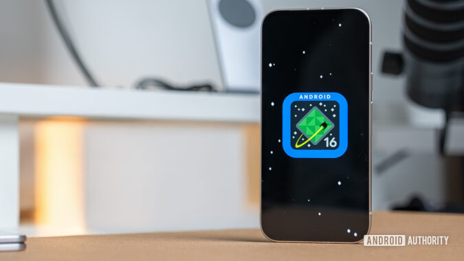 Google is now rolling out a fix for buggy Pixel lock screens after ...