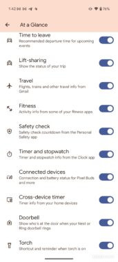 Pixel's At a Glance could soon show you finance recaps