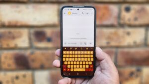 Here's how I create unique keyboard layouts on my Galaxy phone