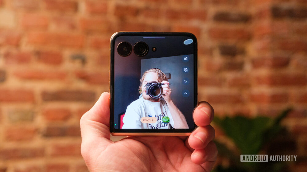 The best small Android phones in 2026: Tested by a small phone fan!