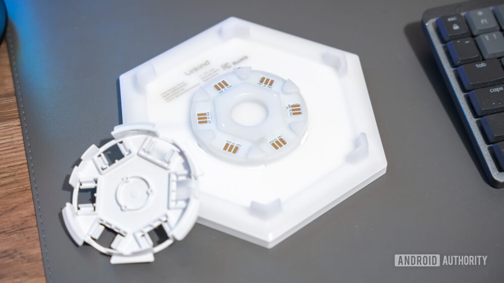 Linkind EP6 Smart Hexagon Panels review: Turn boring walls into light shows