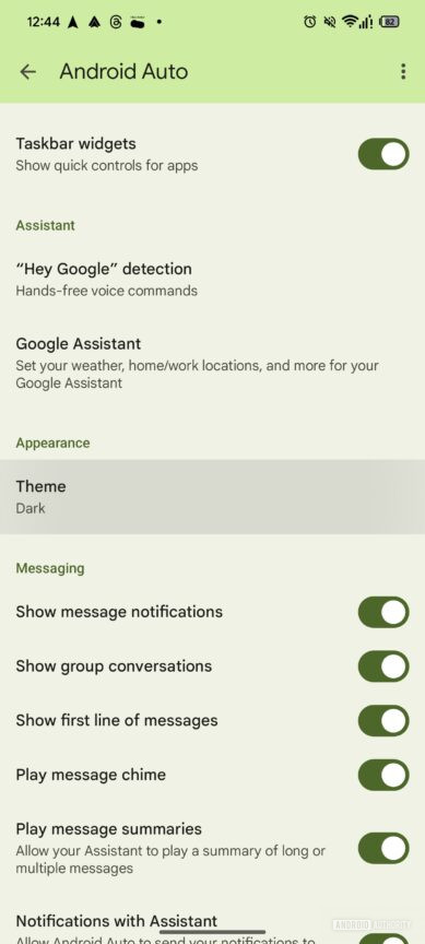 Android Auto inches closer to the light with new theme options (APK ...