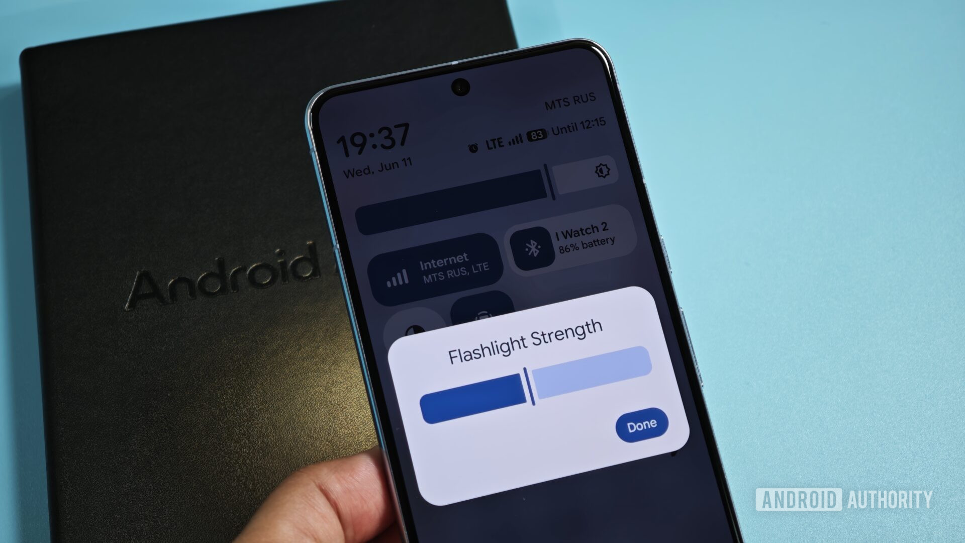 Pixel phones may finally get native flashlight brightness controls ...