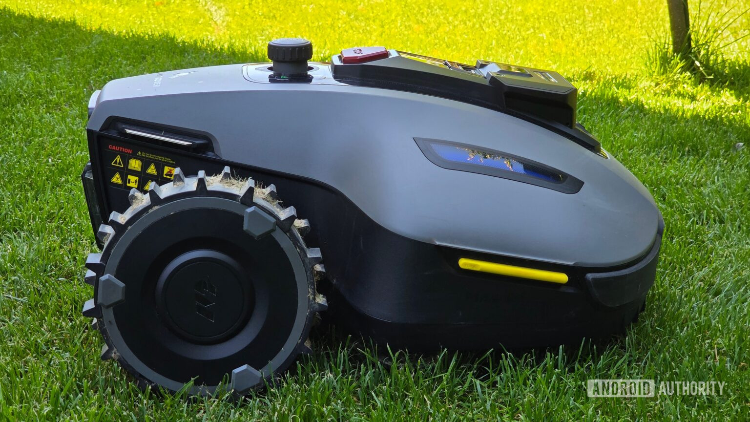 Mammotion Yuka Mini 800 review: My hands-on experience - Android Authority