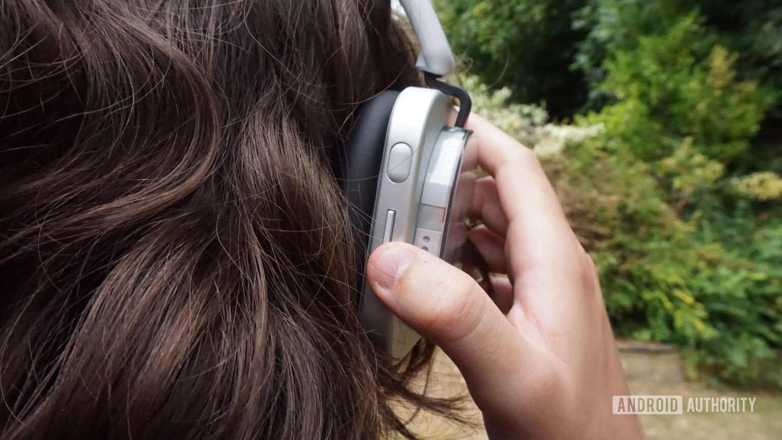 Nothing Headphone 1 launched: Brings the heat, but not without trade ...