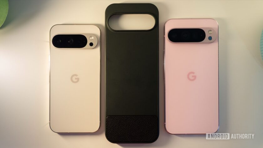 Clicks Keyboard review: What does a physical QWERTY add to my Pixel 9?